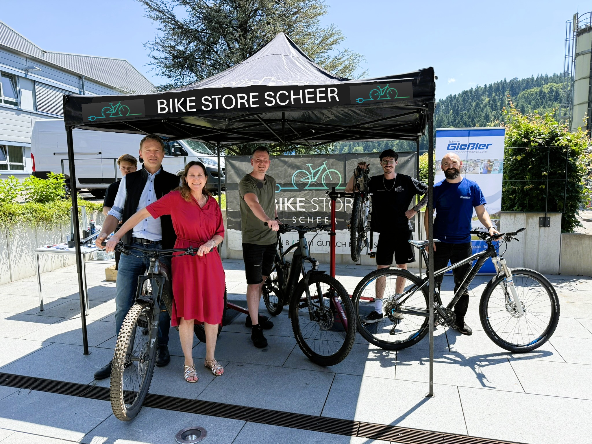 Fahrrad-Check für unsere Mitarbeitenden – gemeinsam mit dem BikeStore ...